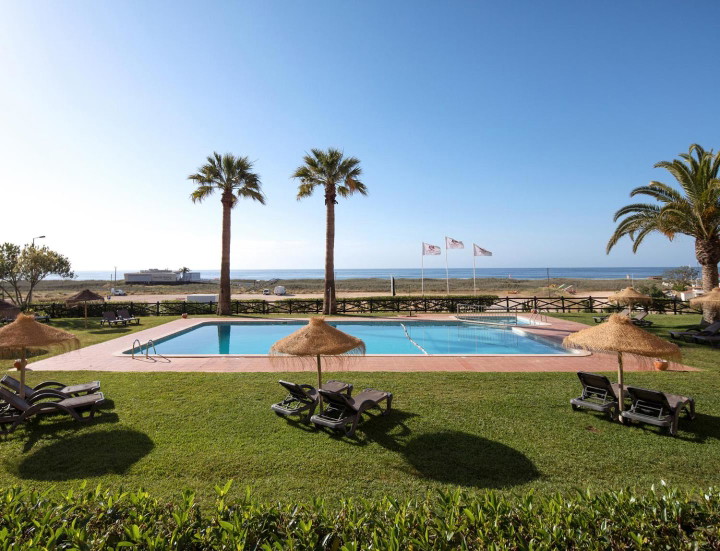Meia Praia Lagos - Beach Club Apartments - Portugal