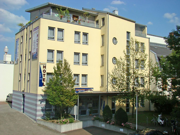 Senator Hotel - Frankfurt