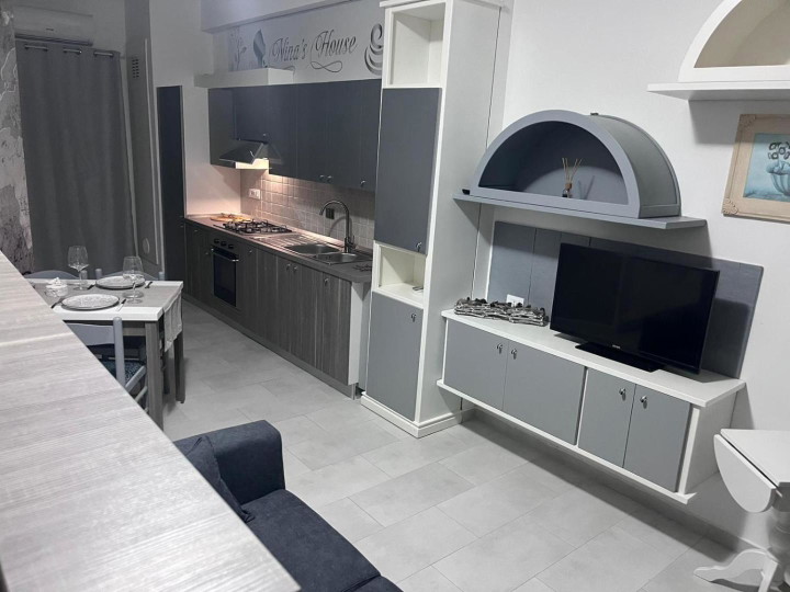 Nina's House 3 , A 300 Metri Dal Mare - Calabre