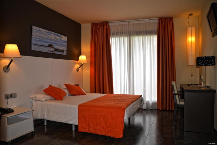 Hotel Can Batiste - Amposta