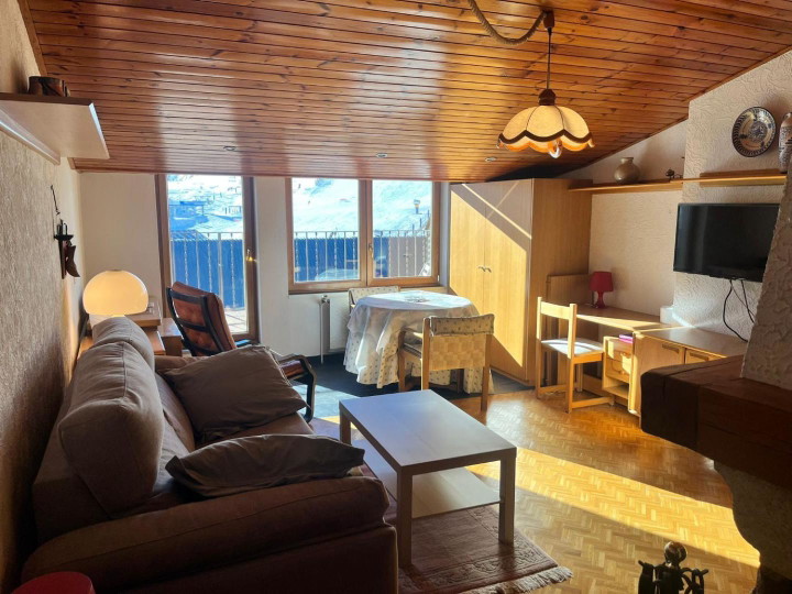 Atico Con Terraza Y Vistas A Pistas Edificio Maia - El Pas de la Casa, Andorra