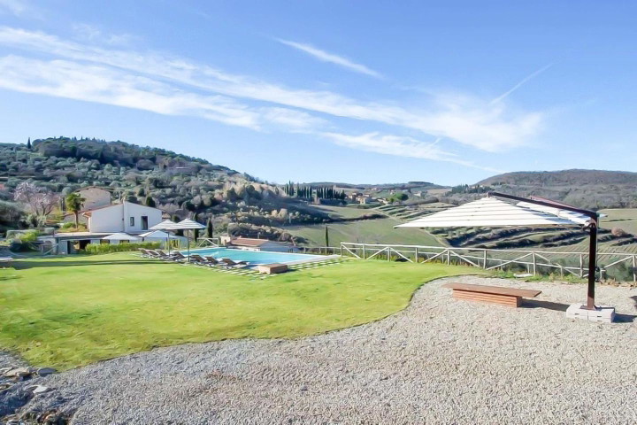Amore Rentals - Villa Bellaflore - Radda in Chianti
