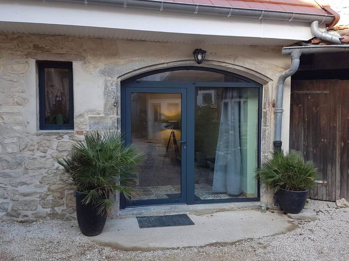 Gite Du Cours St Mauris Authentique Et Moderne - Bourgogne-Franche-Comté