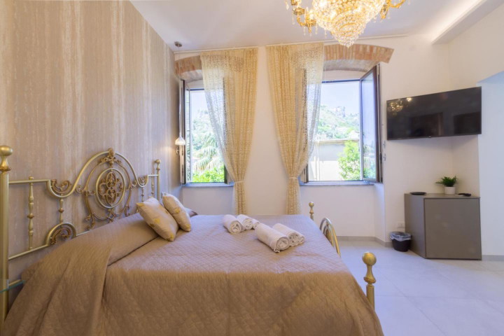 Villa Valverde Apartments E B&b - Taormina