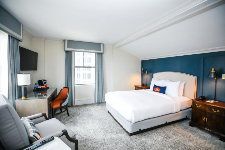 Dunhill Hotel - Charlotte