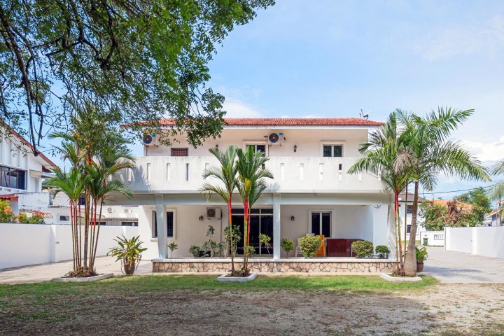 Seaside Private Bungalow, Tg Bungah - George Town