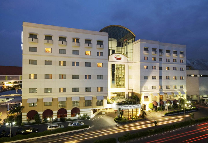 Surabaya Suites Hotel Powered By Archipelago - Surabaya