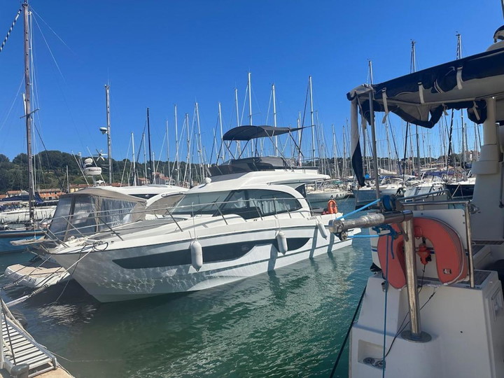Hébergement Bateau à Quai - Toulon