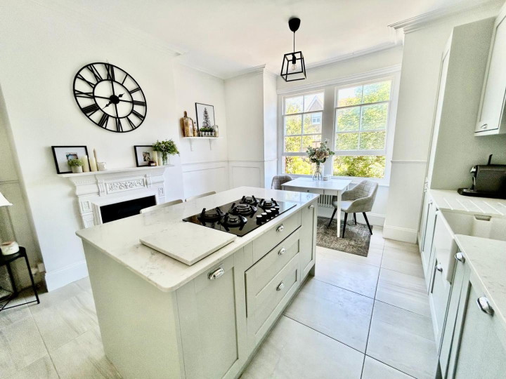 Seaside Apartment - Bexhill