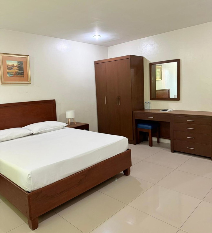 Joyce Apartelle San Juan - Ortigas Center