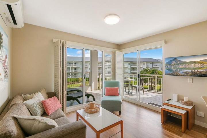 Saltlife By The Sea - Apartment In Salt Beach Resort By Uholiday - 2br, 1br And Hotel Room Configurations Available - Gold Coast