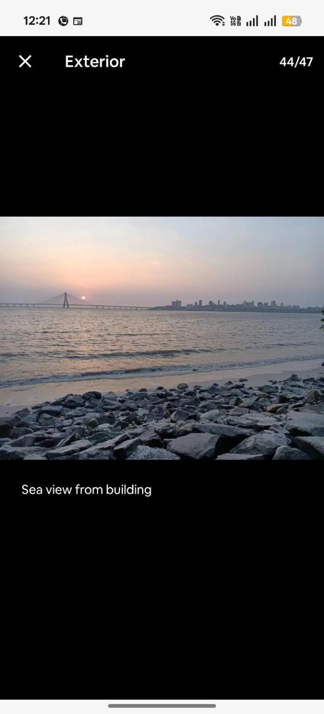 Seaface Bldg 1bhk 0r 2 Bhk 0r Pvt Room Luxe Service Flat, Mumbai - Mumbai