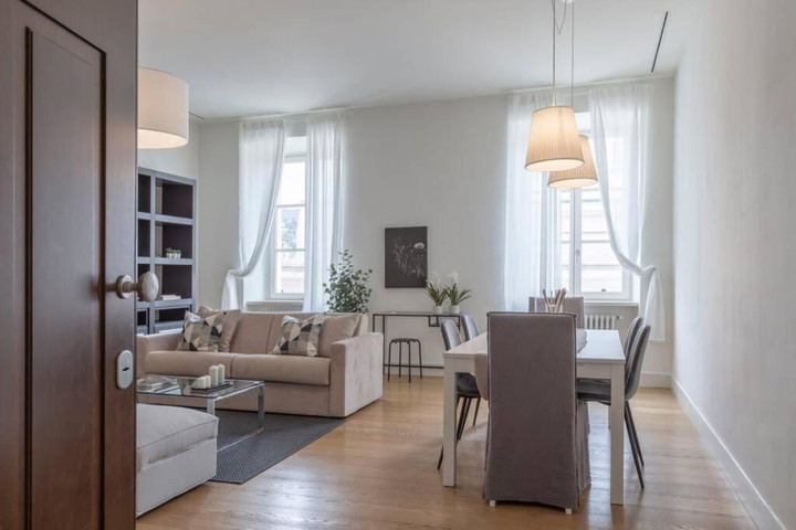 Palazzo Tergesteo Tirabora Suite Apartments - イタリア トリエステ