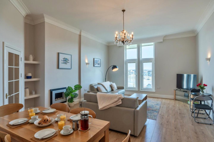 Finest Retreats - Tidal Shores - Newquay