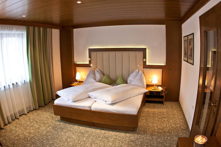 Hotel Garni Pra Posta - Ischgl