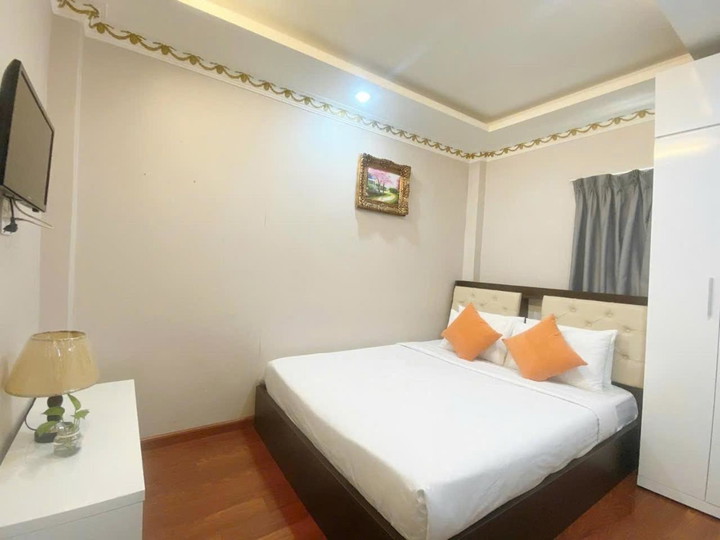 Crowne Bui Vien Walking Street Hotel - Ho Chi Minh City