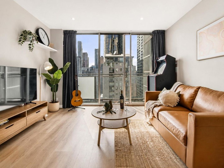 Elevated Cbd Retreat - Views & Pool & Sauna! - Melbourne