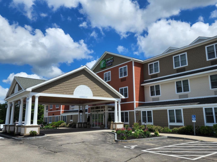 Holiday Inn Express & Suites Rochester By Ihg - Rochester, NH