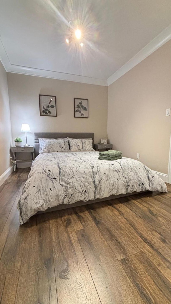Chic Suite Close To Ubc - West Vancouver