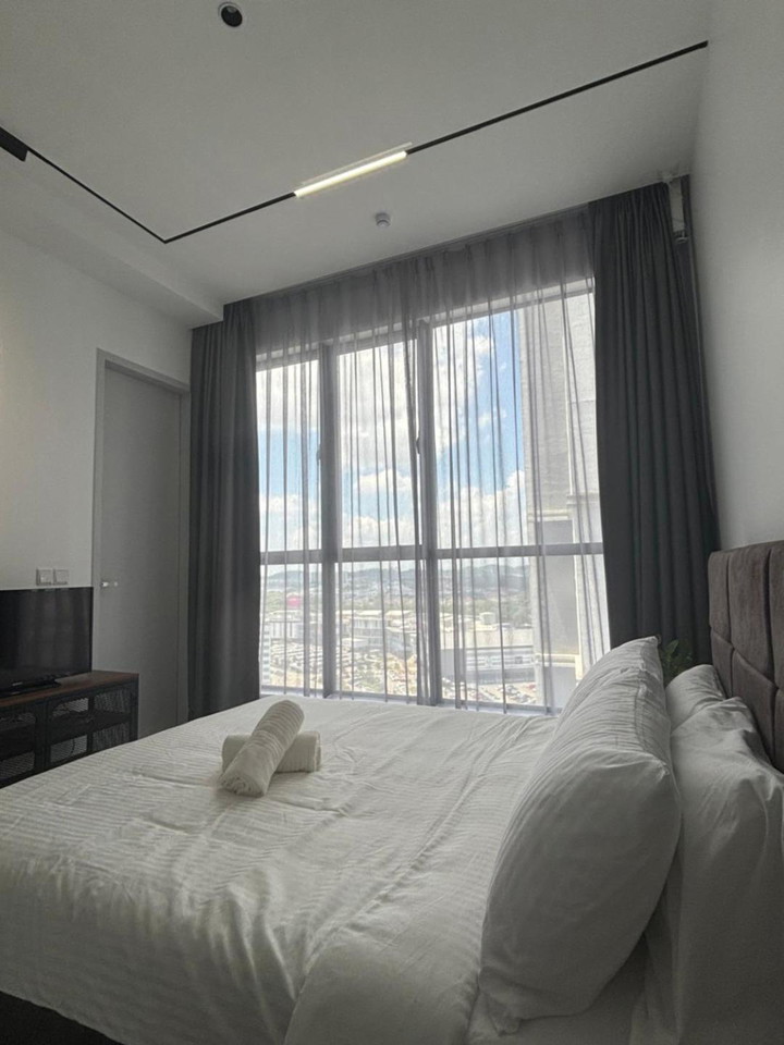 Skytrees Comfort Room With Simple Design Concept - Johor Bahru