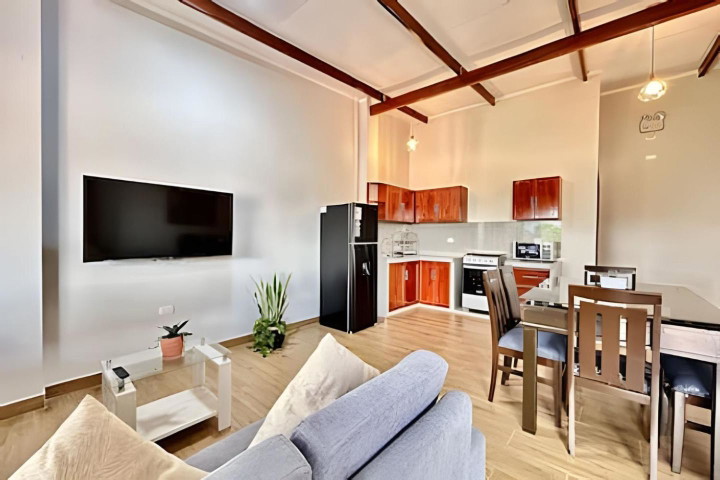 Terraza Privada, Vive A 5min Centro 2hab Con A/c - Tarapoto