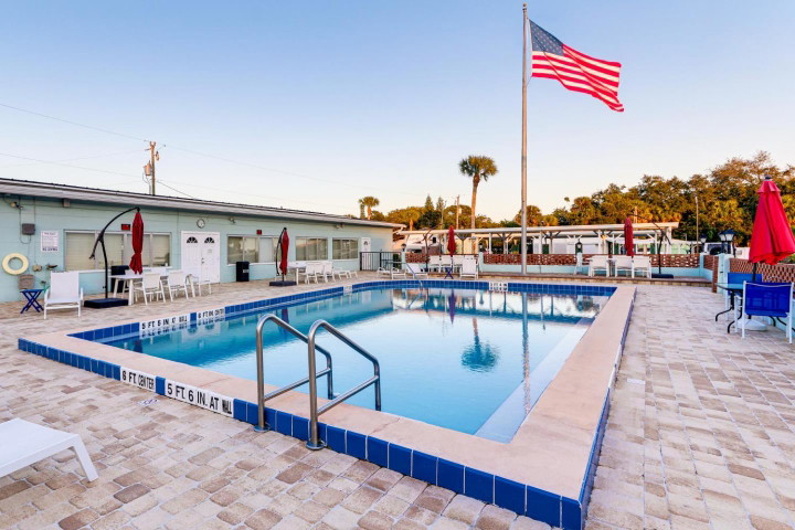 3 Mi To Ocean: Vero Beach Home W/ Pool Access! - Vero Beach, FL