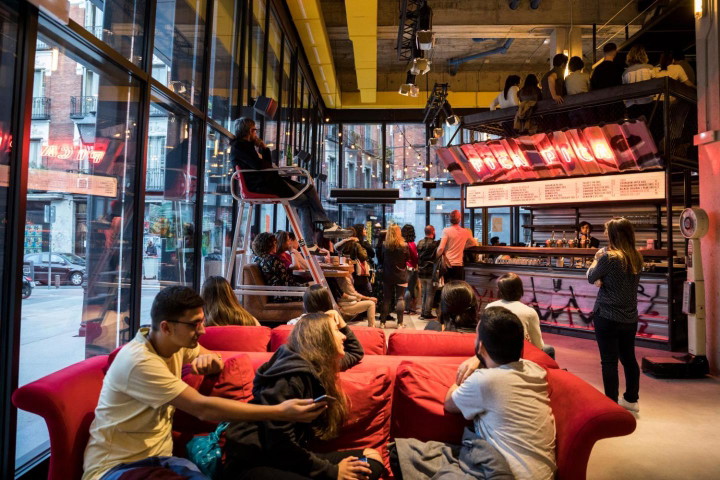 Bastardo Hostel - Chueca
