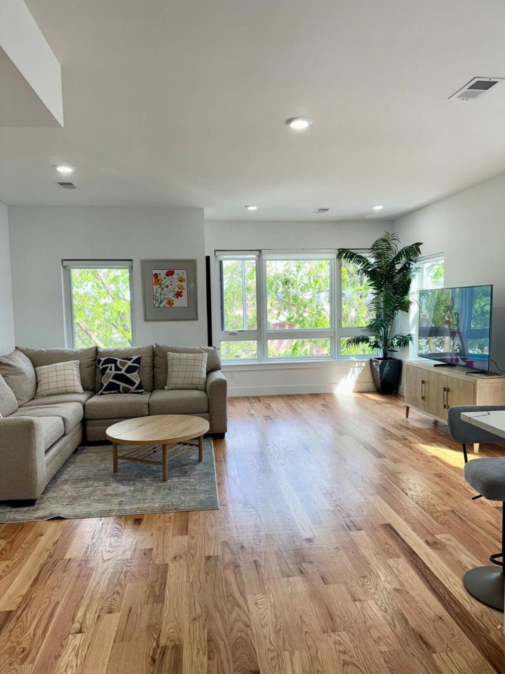 Cozy 3br Retreat With Rooftop Near Ewr & Nyc Access - 뉴어크