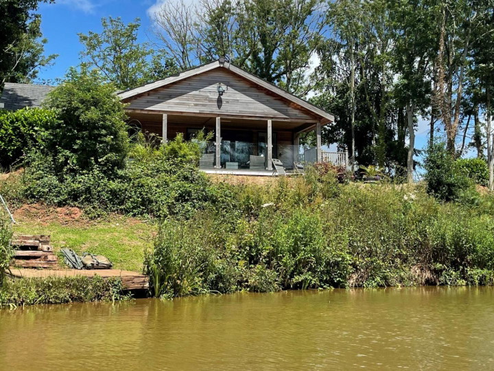 Oak Lodge, South View Lodges, Exeter - Exeter