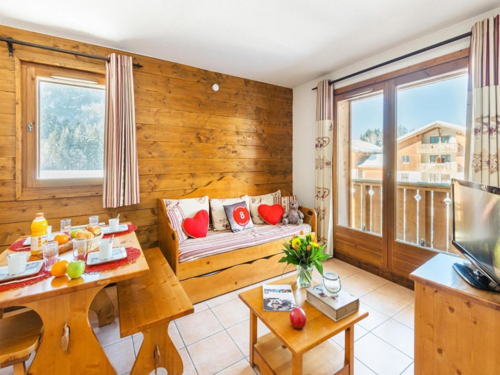 Alpine Cabin Apartment In Samoëns - Haute-Savoie