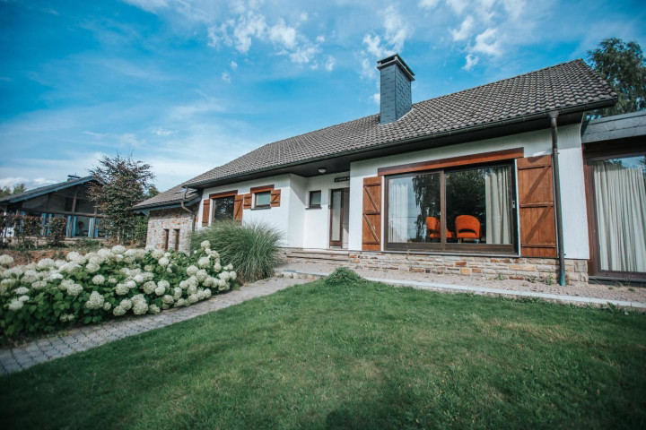 Le Héron 28pers, Malmedy- Home Cinéma, Balnéo, Sauna, Jardin - Malmedy