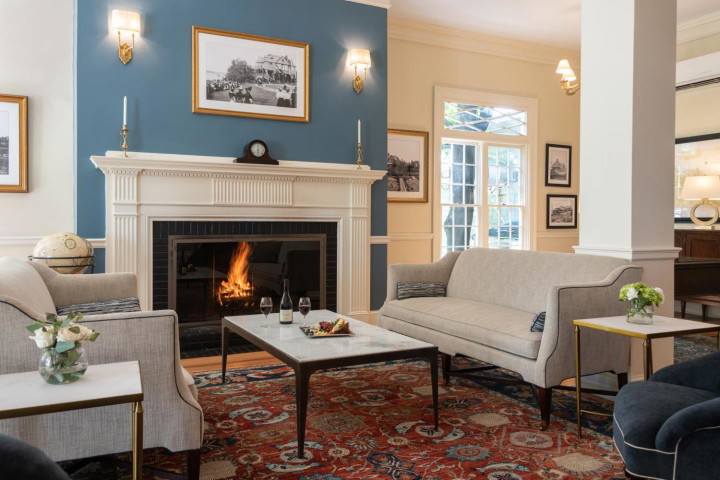 Bar Harbor Inn And Spa - Bar Harbor, ME