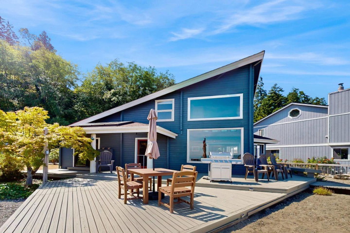 Sea Side Cedar - Langley, WA