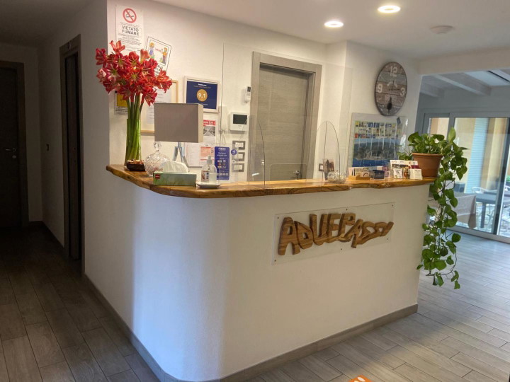 Albergo Aduepassi & Servizio Bike Room - Spotorno