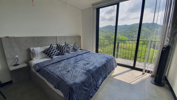 Cabaña De Ensueño En Vista Hermosa Disfruta De La Naturaleza En Un Ambiente Acogedor - La Mesa