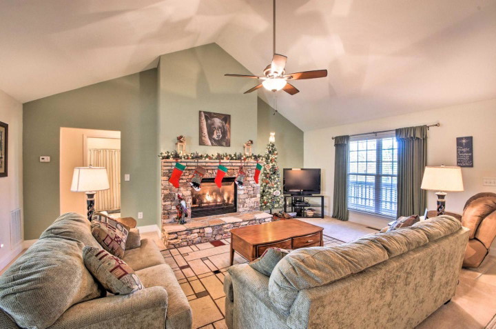 Blairsville Home W/ Deck & Stunning Mountain Views - Georgia, GA