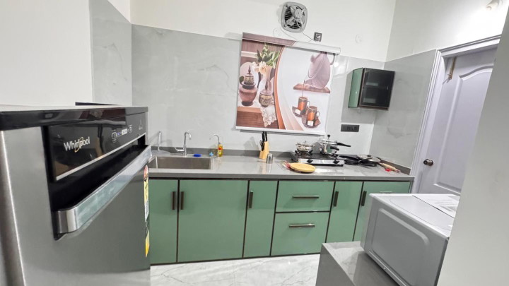 Lakshaura Service Apartment - Hyderabad