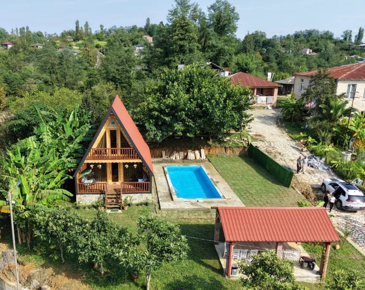 Dzaria Cottage - Gruzínsko