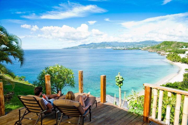 Maca Bana - Grenada