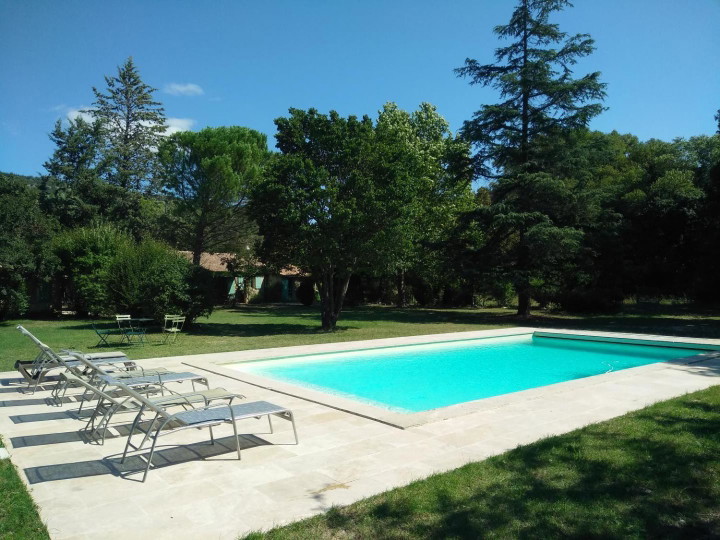 Lou Vergié Maison Provencale Au Pied Du Luberon - Rustrel