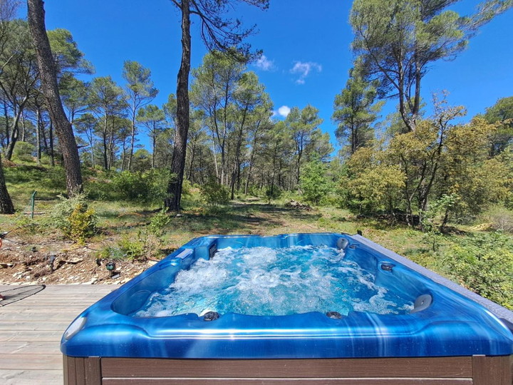 La Pinède De Venelles Jacuzzi Privatif - Aix-en-Provence