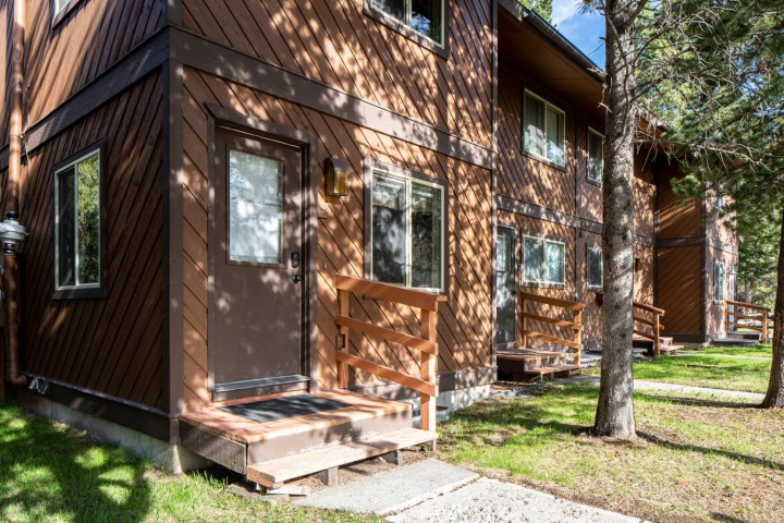 Huckleberry House - West Yellowstone, MT