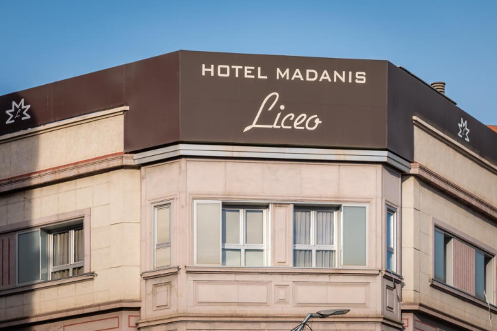 Hotel Madanis Liceo - L'Hospitalet de Llobregat