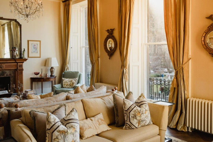 Joivy Prestigious Townhouse Close To Princes Street - Edinburgh