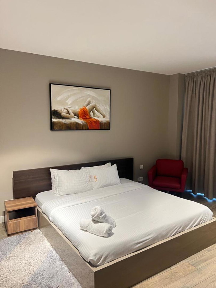 Pearl Properties Two Bedroom Apartment - Accra