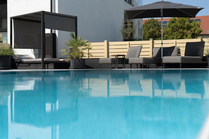 Kracher Hotel Doppelzimmer - Inklusive Pool - Austria