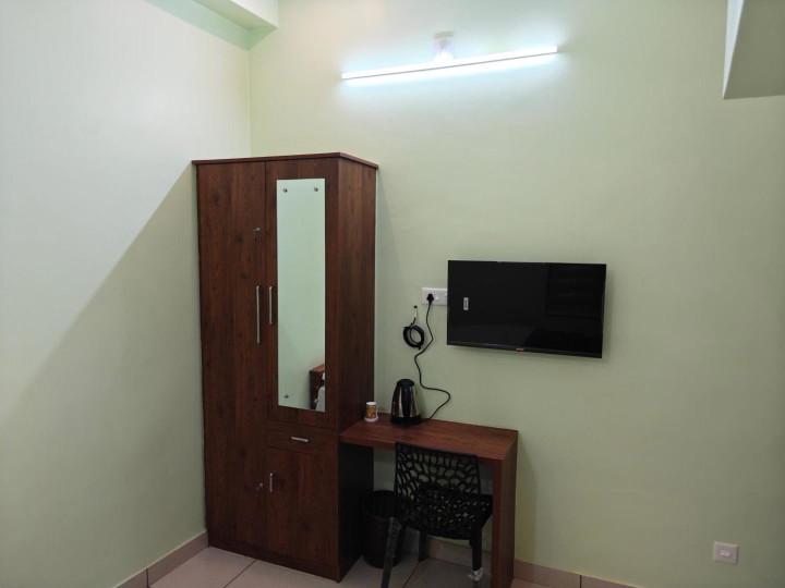 Sivasakthi Inn - Thiruvananthapuram