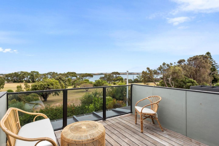 Gummy House By The Bay - Queenscliff