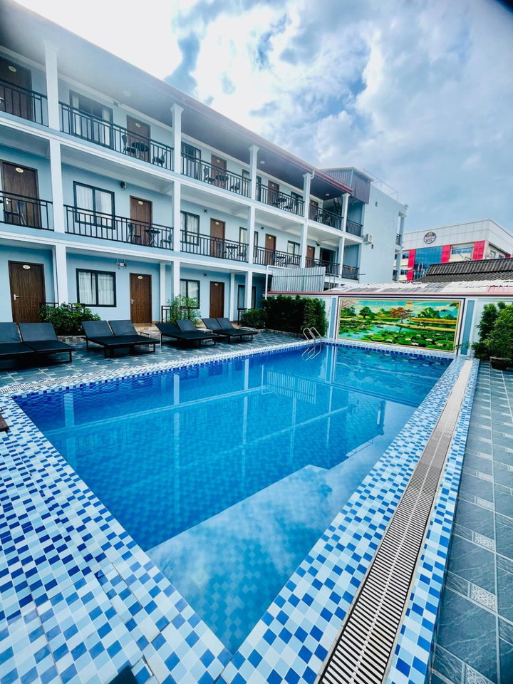 Vangvieng Avenue Hotel - Laos