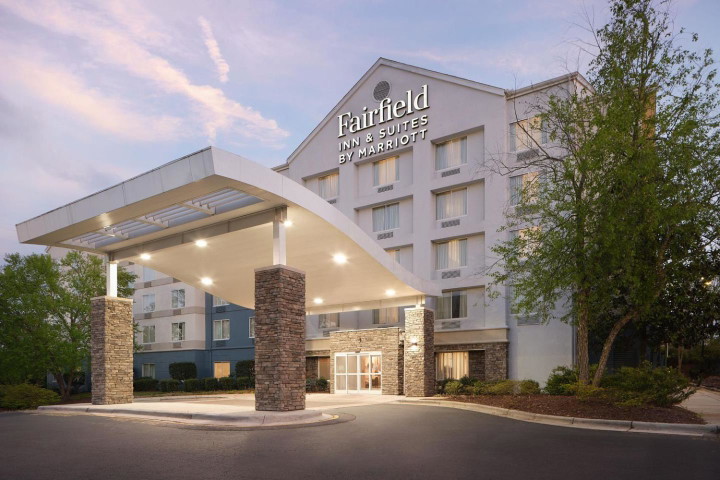 Fairfield Inn & Suites Raleigh Durham Airport Research Triangle Park - Raleigh, NC